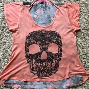 sugar high | Tops | Very Cute Skull Top | Poshmark